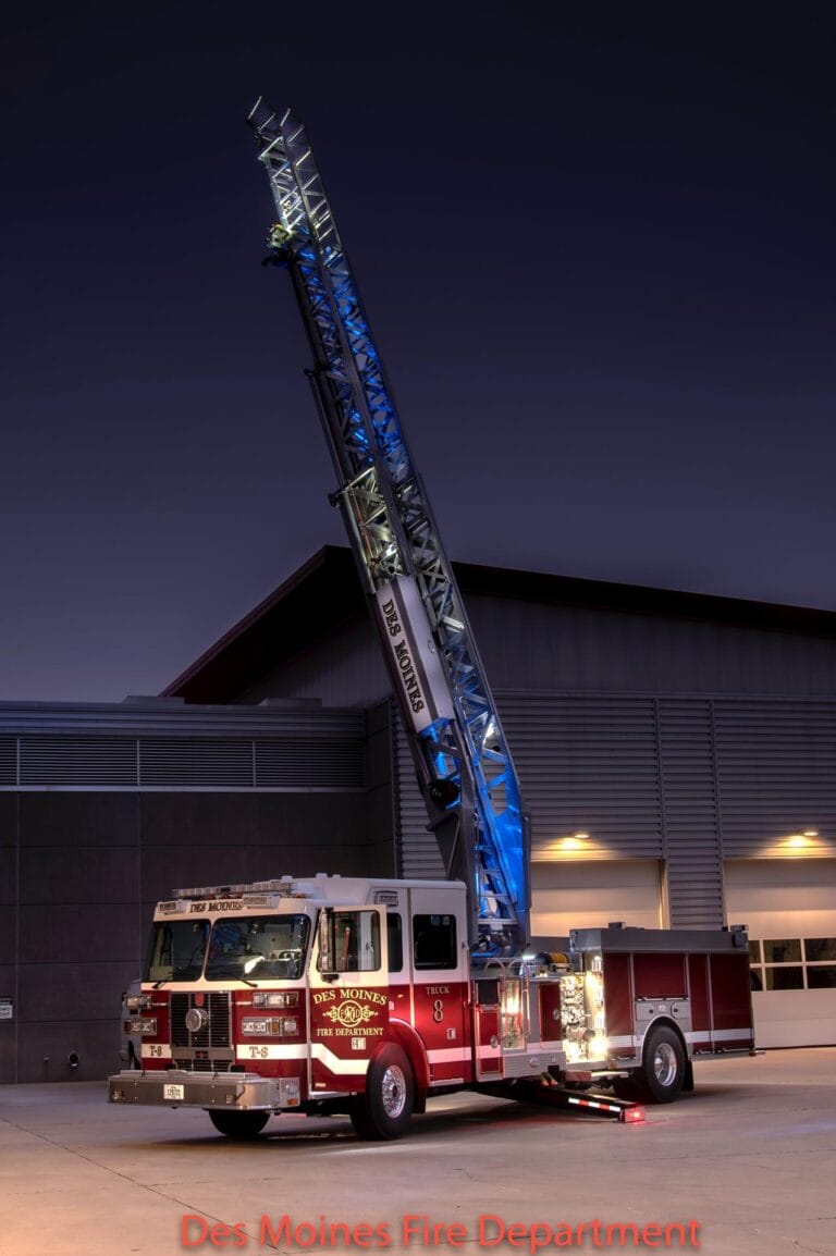 Des Moines Fire Department - Sutphen Fire Trucks