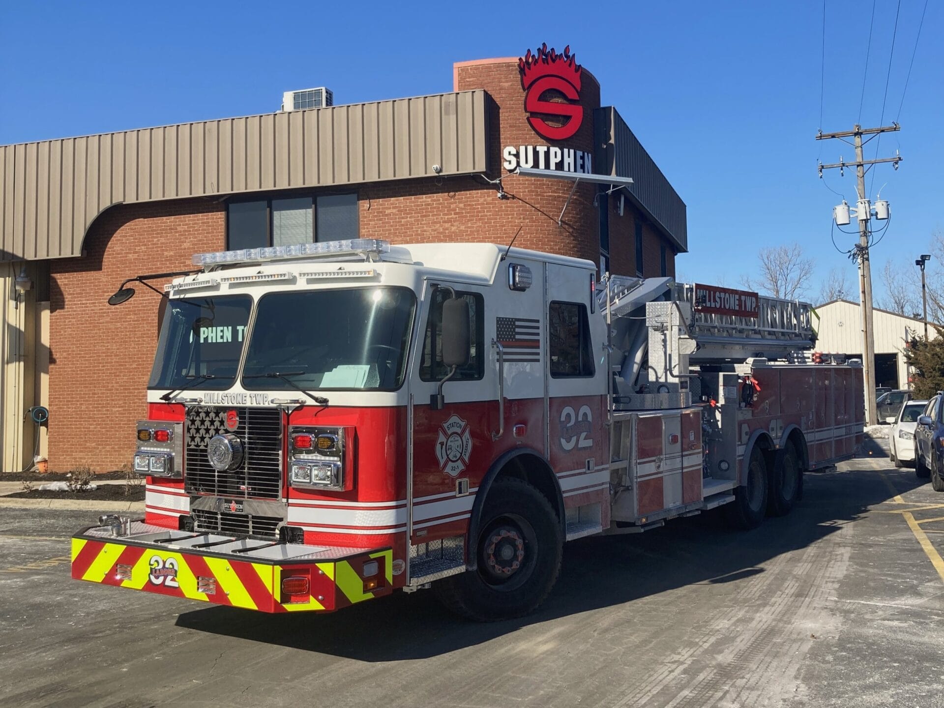 SL 100 - Millstone Township Fire District #1, NJ - Sutphen Fire Trucks