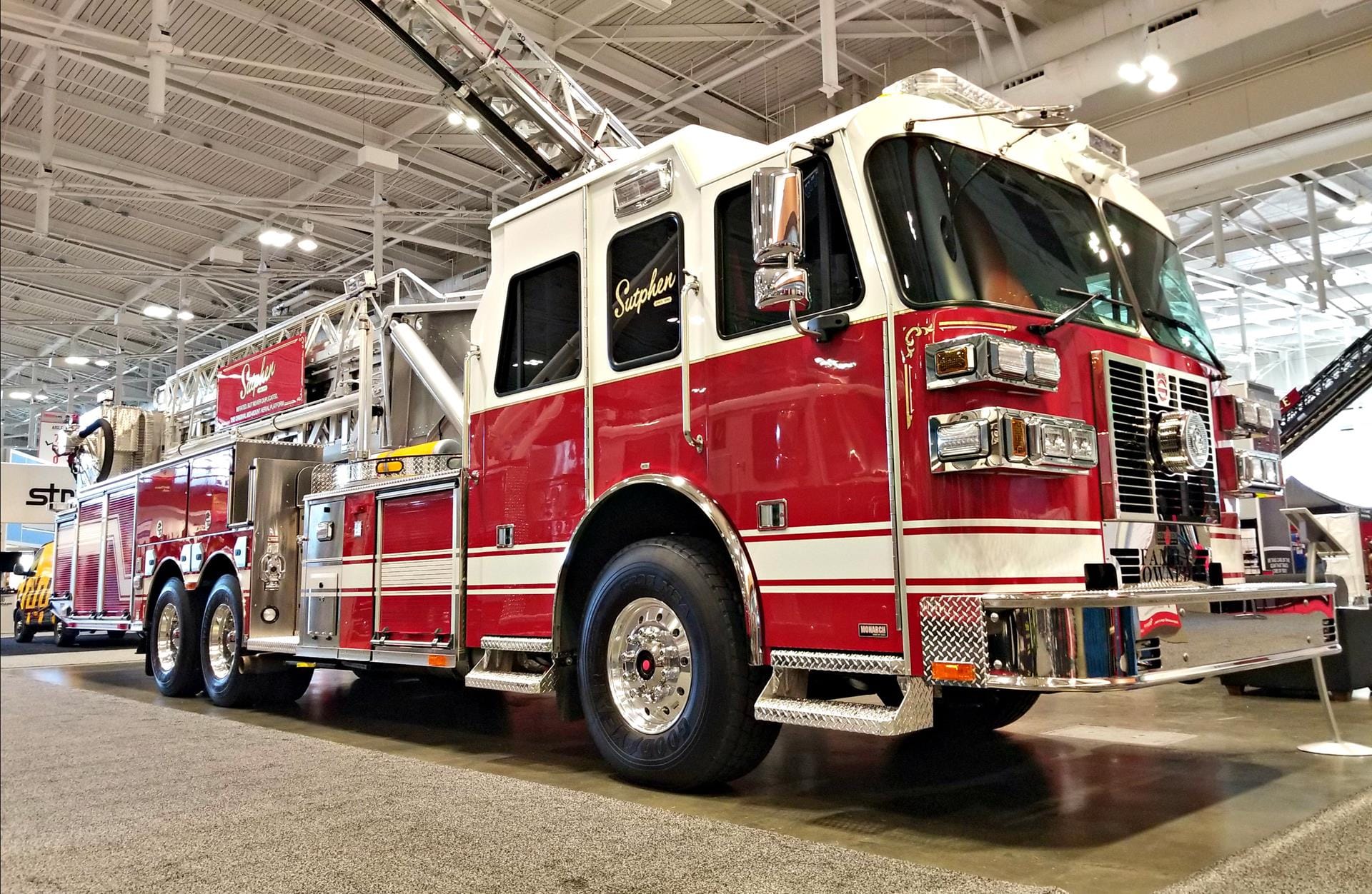 Sutphen Corporation Showcases New Cummins Engine - Sutphen Fire Trucks